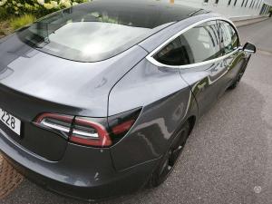 Grey Tesla Model 3 2020 in Vilnius, with an engine capacity of 0.00 L and mileage of 99 thousand km for 19850 €, photo 4 on AUTOMOTO.COM.LV