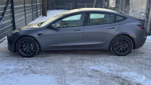 Pelēks Tesla Model 3 2021 Jonava, ar dzinēja tilpumu 0.00 L un nobraukumu 50 tūkst. km par 15650 €, foto 8 vietnē AUTOMOTO.COM.LV