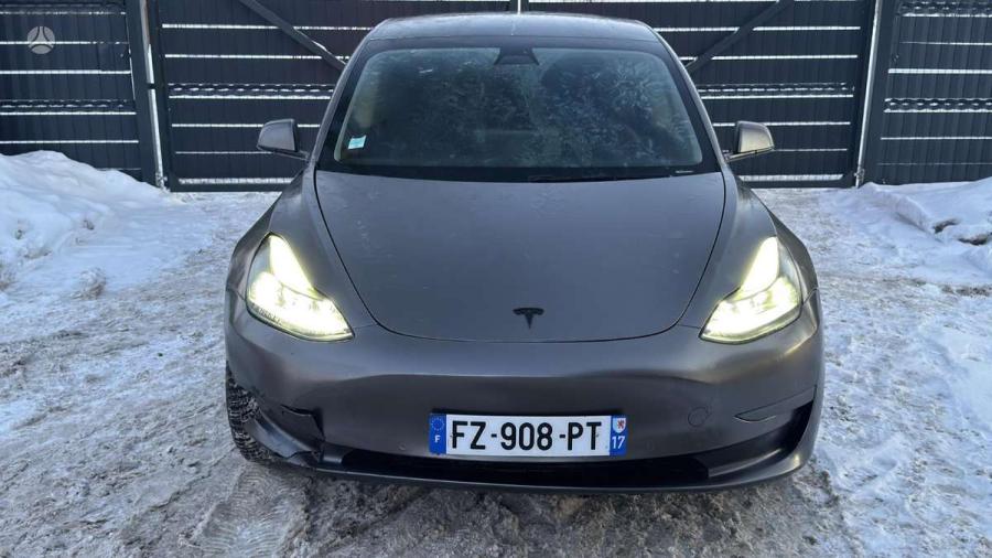 Pelēks Tesla Model 3 2021 Jonava, ar dzinēja tilpumu 0.00 L un nobraukumu 50 tūkst. km par 15200 €, foto 10 vietnē AUTOMOTO.COM.LV