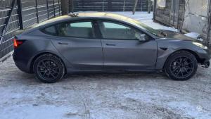 Grey Tesla Model 3 2021 in Jonava, with an engine capacity of 0.00 L and mileage of 50 thousand km for 14500 €, photo 12 on AUTOMOTO.COM.LV