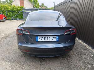 Pelēks Tesla Model 3 2021 Kauņa, ar dzinēja tilpumu 0.00 L un nobraukumu 120 tūkst. km par 11300 €, foto 9 vietnē AUTOMOTO.COM.LV