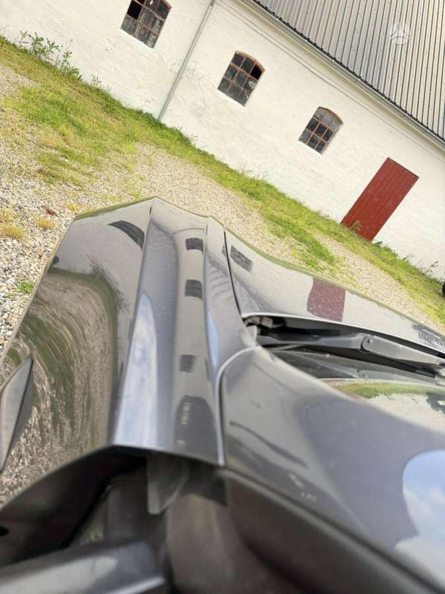 Grey Tesla Model 3 2021 in Kaunas, with an engine capacity of 0.00 L and mileage of 171 thousand km for 14299 €, photo 5 on AUTOMOTO.COM.LV