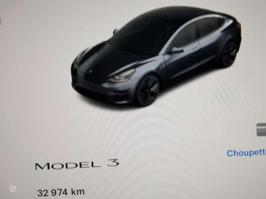 Grey Tesla Model 3 2022 in Kaunas, with an engine capacity of 0.00 L and mileage of 33 thousand km for 12300 €, photo 15 on AUTOMOTO.COM.LV