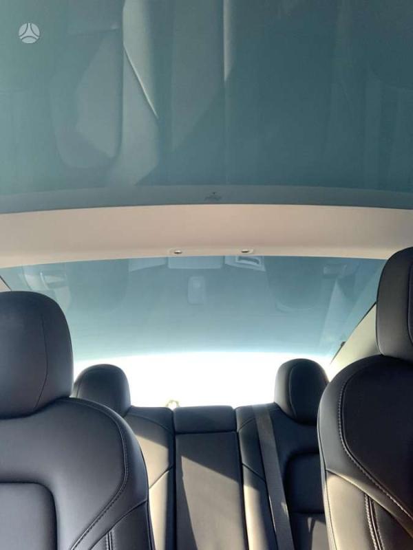 Grey Tesla Model 3 2022 in Vilnius, with an engine capacity of 0.00 L and mileage of 36 thousand km for 18500 €, photo 9 on AUTOMOTO.COM.LV