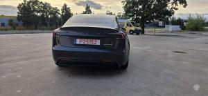 Серый Тесла Модель 3 2024 в Паневежис, объемом двигателя 0.00 л и пробегом 163 тыс. км за 26500 €, фото 7 на AUTOMOTO.COM.LV