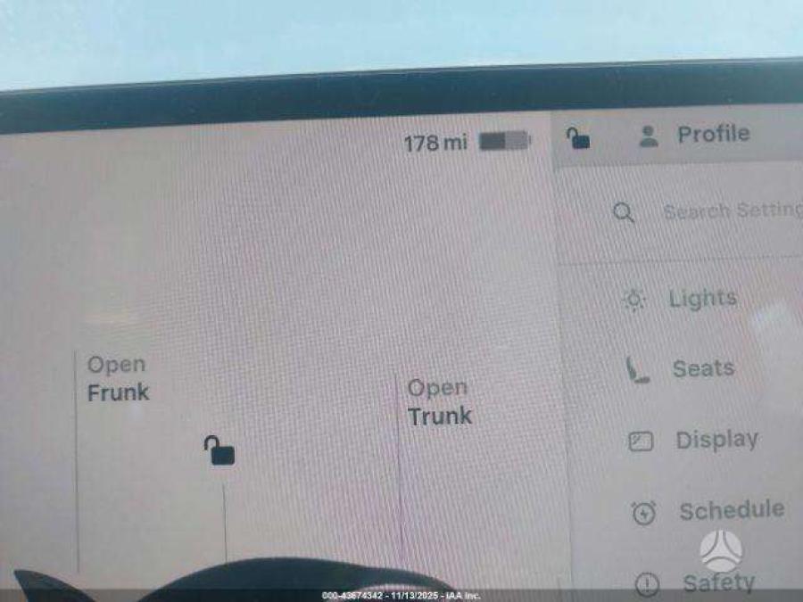 Серый Тесла Модель 3 2025 в Клайпеда, объемом двигателя 0.00 л и пробегом 4 тыс. км за 14000 €, фото 18 на AUTOMOTO.COM.LV