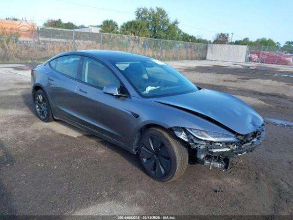 Grey Tesla Model 3 2026 in Kaunas, with an engine capacity of 0.00 L and mileage of 0 thousand km for 23500 €, photo 1 on AUTOMOTO.COM.LV