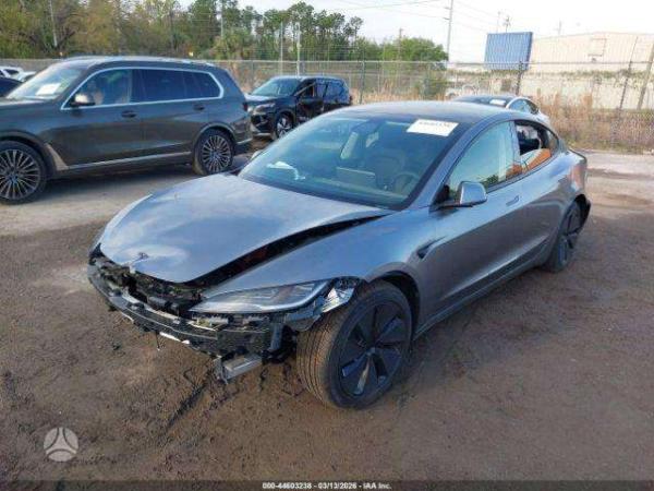 Grey Tesla Model 3 2026 in Kaunas, with an engine capacity of 0.00 L and mileage of 0 thousand km for 23500 €, photo 3 on AUTOMOTO.COM.LV