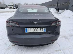 Grey Tesla Model 3 2019 in Kaunas, with an engine capacity of 0.00 L and mileage of 180 thousand km for 14400 €, photo 9 on AUTOMOTO.COM.LV