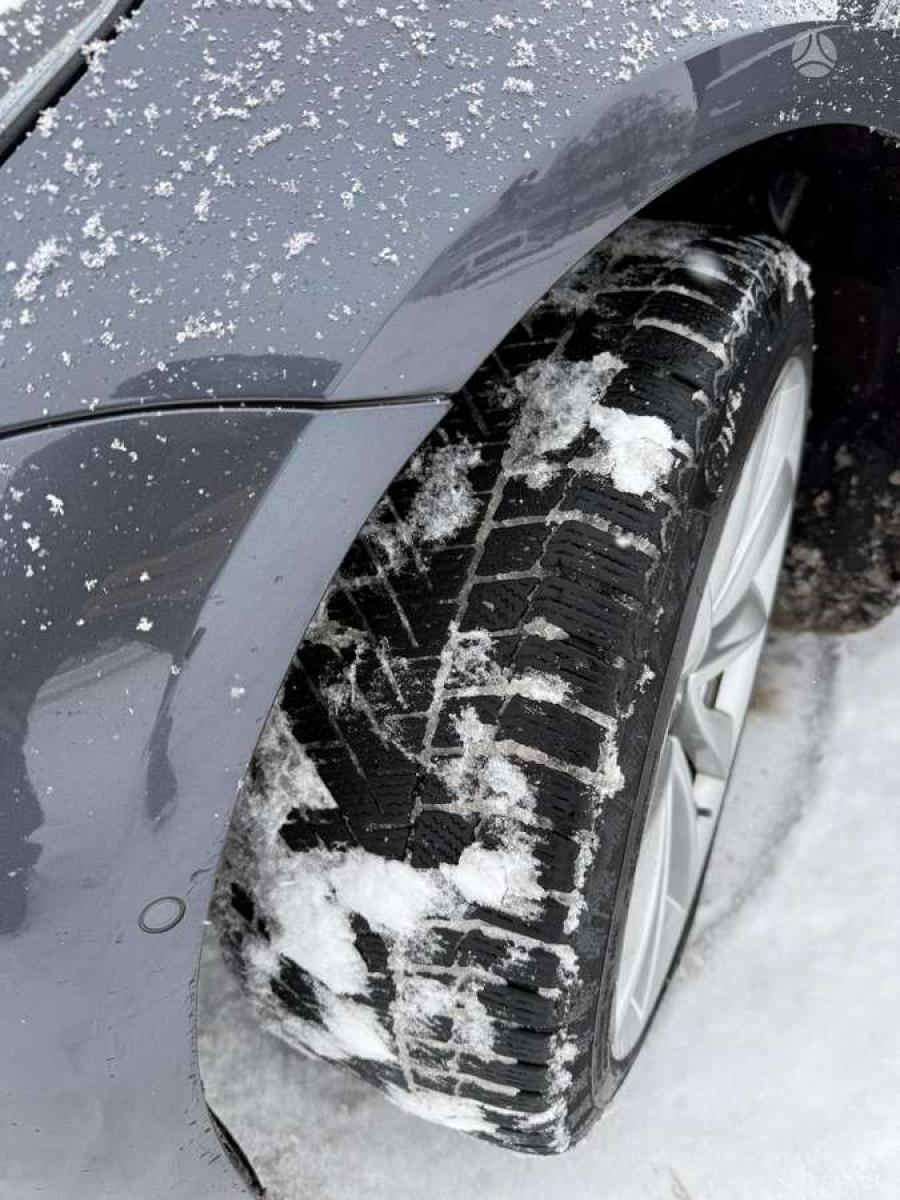 Grey Tesla Model 3 2019 in Kaunas, with an engine capacity of 0.00 L and mileage of 180 thousand km for 14400 €, photo 19 on AUTOMOTO.COM.LV