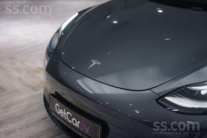 Pelēks Tesla Model 3 2019 Rīga, ar dzinēja tilpumu 0.00 L un nobraukumu 122 tūkst. km par 19900 €, foto 4 vietnē AUTOMOTO.COM.LV