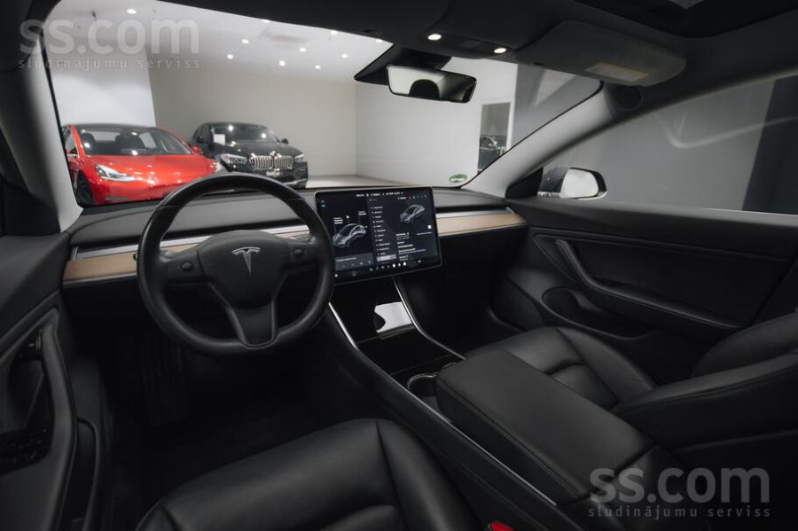 Pelēks Tesla Model 3 2019 Rīga, ar dzinēja tilpumu 0.00 L un nobraukumu 122 tūkst. km par 19900 €, foto 17 vietnē AUTOMOTO.COM.LV