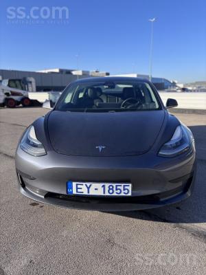 Pelēks Tesla Model 3 2019 Rīga, ar dzinēja tilpumu 0.00 L un nobraukumu 128 tūkst. km par 16850 €, foto 3 vietnē AUTOMOTO.COM.LV