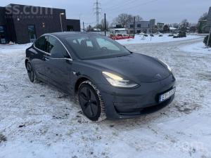 Pelēks Tesla Model 3 2019 Rīga, ar dzinēja tilpumu 0.00 L un nobraukumu 110 tūkst. km par 19900 €, foto 3 vietnē AUTOMOTO.COM.LV