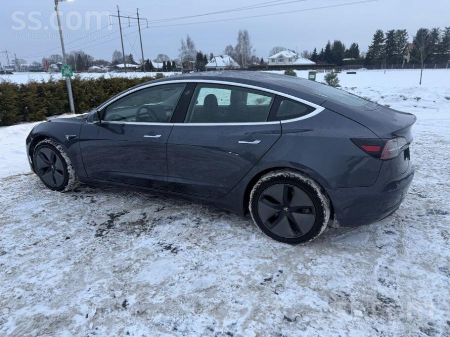 Pelēks Tesla Model 3 2019 Rīga, ar dzinēja tilpumu 0.00 L un nobraukumu 110 tūkst. km par 19900 €, foto 9 vietnē AUTOMOTO.COM.LV