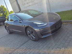 Pelēks Tesla Model 3 2019 Viljandi, ar dzinēja tilpumu 0.00 L un nobraukumu 124 tūkst. km par 22500 €, foto 8 vietnē AUTOMOTO.COM.LV