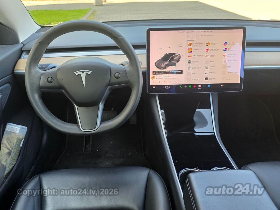 Pelēks Tesla Model 3 2019 Viljandi, ar dzinēja tilpumu 0.00 L un nobraukumu 124 tūkst. km par 22500 €, foto 12 vietnē AUTOMOTO.COM.LV