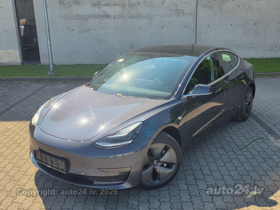Pelēks Tesla Model 3 2019 Viljandi, ar dzinēja tilpumu 0.00 L un nobraukumu 124 tūkst. km par 22500 €, foto 23 vietnē AUTOMOTO.COM.LV