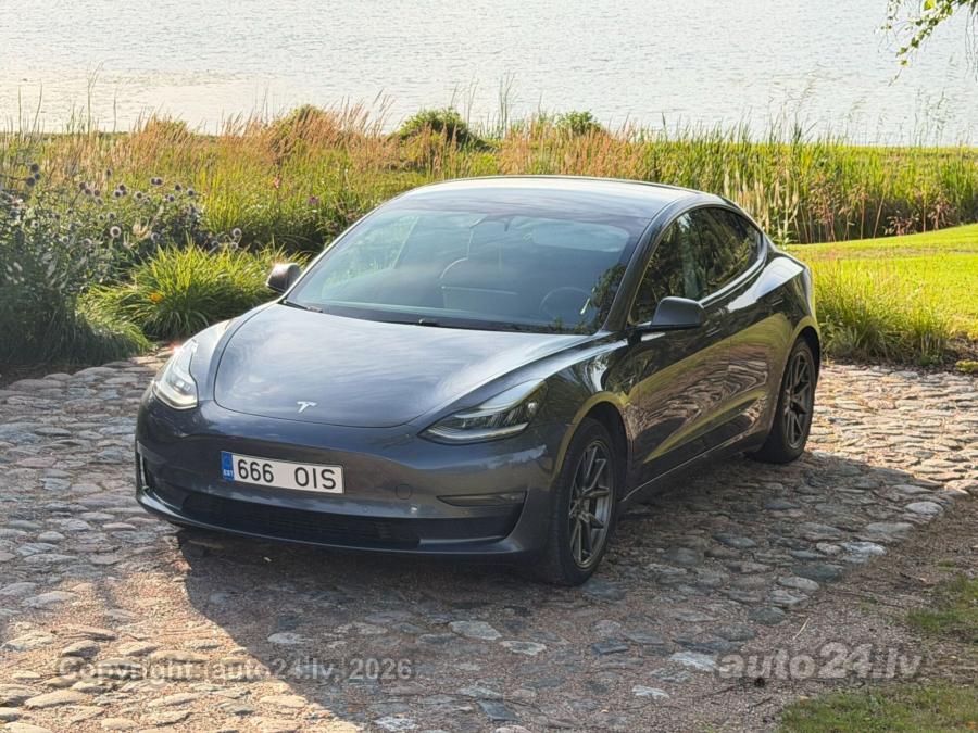 Pelēks Tesla Model 3 2019 Tallina, ar dzinēja tilpumu 0.00 L un nobraukumu 193 tūkst. km par 25000 €, foto 4 vietnē AUTOMOTO.COM.LV