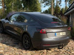 Pelēks Tesla Model 3 2019 Tallina, ar dzinēja tilpumu 0.00 L un nobraukumu 193 tūkst. km par 25000 €, foto 6 vietnē AUTOMOTO.COM.LV