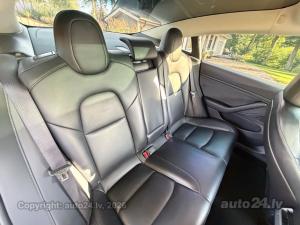 Pelēks Tesla Model 3 2019 Tallina, ar dzinēja tilpumu 0.00 L un nobraukumu 193 tūkst. km par 25000 €, foto 8 vietnē AUTOMOTO.COM.LV