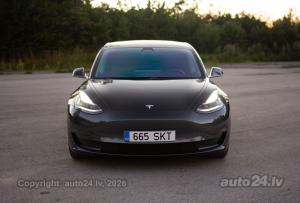Pelēks Tesla Model 3 2019 Pērnava, ar dzinēja tilpumu 0.00 L un nobraukumu 162 tūkst. km par 21990 €, foto 3 vietnē AUTOMOTO.COM.LV