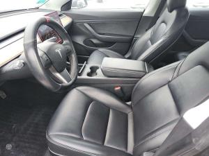Grey Tesla Model 3 2019 in Klaipeda, with an engine capacity of 0.00 L and mileage of 210 thousand km for 10200 €, photo 24 on AUTOMOTO.COM.LV