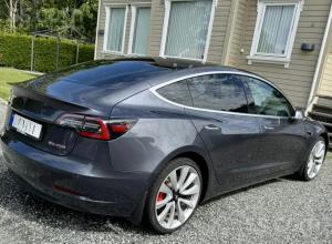 Pelēks Tesla Model 3 2019 Rīga, ar dzinēja tilpumu 0.00 L un nobraukumu 185 tūkst. km par 18777 €, foto 4 vietnē AUTOMOTO.COM.LV