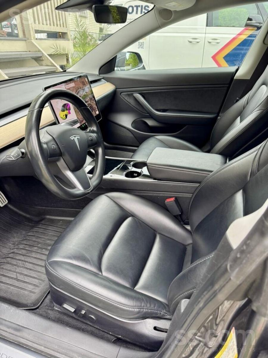Pelēks Tesla Model 3 2019 Rīga, ar dzinēja tilpumu 0.00 L un nobraukumu 185 tūkst. km par 18777 €, foto 5 vietnē AUTOMOTO.COM.LV