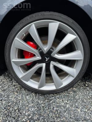 Pelēks Tesla Model 3 2019 Rīga, ar dzinēja tilpumu 0.00 L un nobraukumu 185 tūkst. km par 18777 €, foto 7 vietnē AUTOMOTO.COM.LV