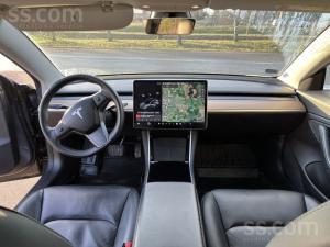 Pelēks Tesla Model 3 2020 Rīga, ar dzinēja tilpumu 0.00 L un nobraukumu 68 tūkst. km par 25000 €, foto 3 vietnē AUTOMOTO.COM.LV