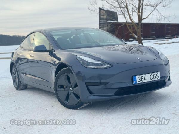 Pelēks Tesla Model 3 2020 Viljandi, ar dzinēja tilpumu 0.00 L un nobraukumu 182 tūkst. km par 16000 €, foto 1 vietnē AUTOMOTO.COM.LV