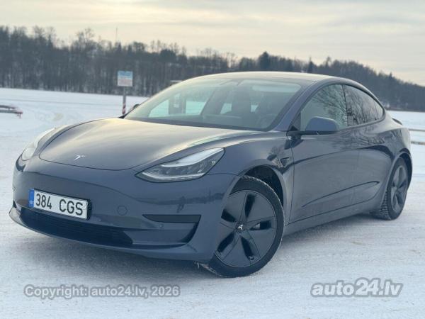 Pelēks Tesla Model 3 2020 Viljandi, ar dzinēja tilpumu 0.00 L un nobraukumu 182 tūkst. km par 16000 €, foto 3 vietnē AUTOMOTO.COM.LV
