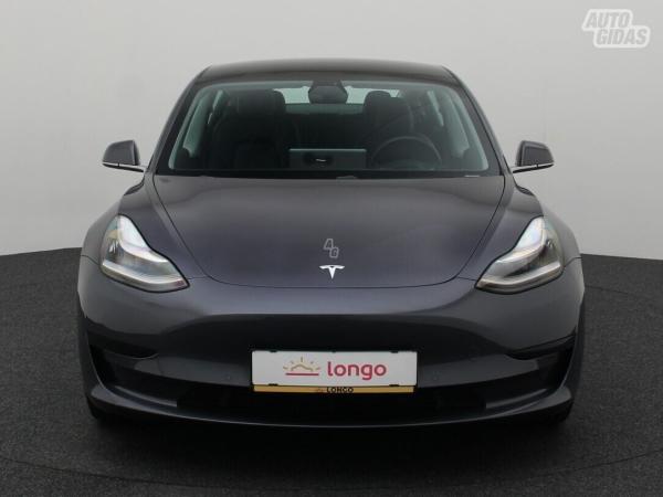 Grey Tesla Model 3 2020 in Vilnius, with an engine capacity of 0.00 L and mileage of 148 thousand km for 18599 €, photo 3 on AUTOMOTO.COM.LV
