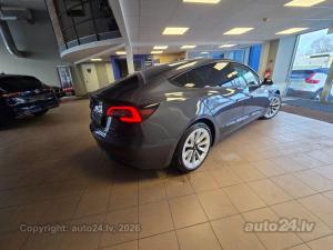 Pelēks Tesla Model 3 2020 Tartu, ar dzinēja tilpumu 0.00 L un nobraukumu 136 tūkst. km par 24999 €, foto 3 vietnē AUTOMOTO.COM.LV