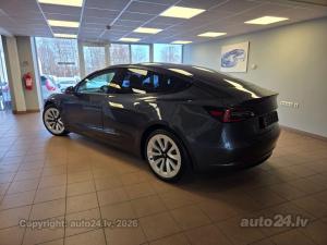 Pelēks Tesla Model 3 2020 Tartu, ar dzinēja tilpumu 0.00 L un nobraukumu 136 tūkst. km par 24999 €, foto 4 vietnē AUTOMOTO.COM.LV