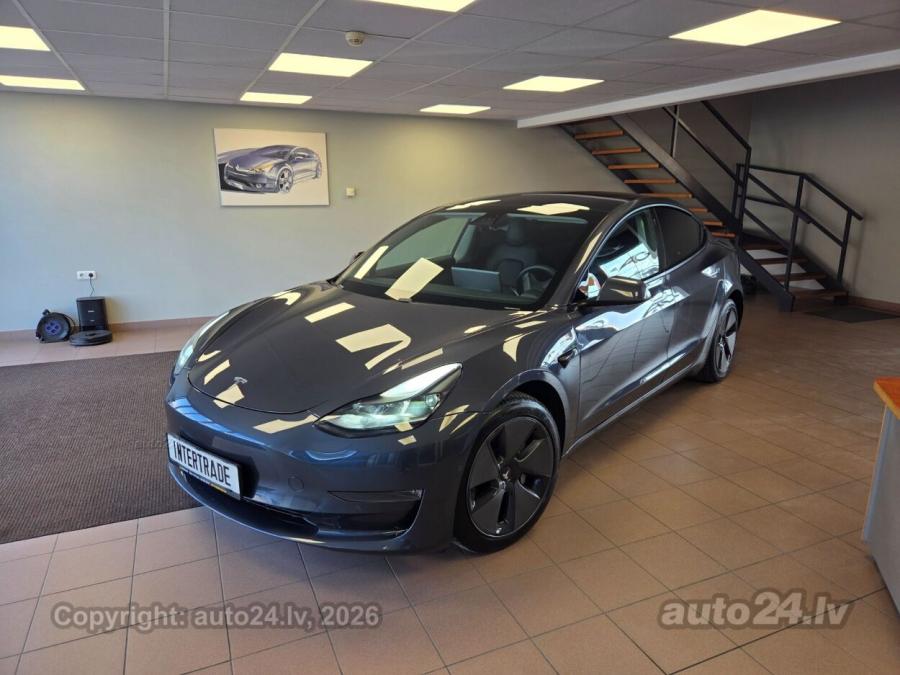 Pelēks Tesla Model 3 2020 Tartu, ar dzinēja tilpumu 0.00 L un nobraukumu 131 tūkst. km par 24990 €, foto 1 vietnē AUTOMOTO.COM.LV