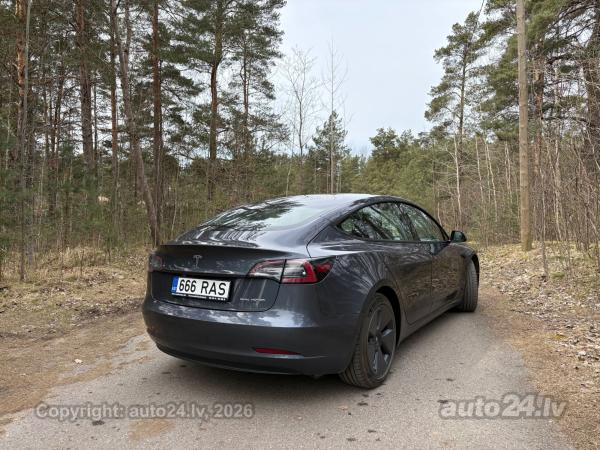 Pelēks Tesla Model 3 2020 Tallina, ar dzinēja tilpumu 0.00 L un nobraukumu 89 tūkst. km par 26899 €, foto 5 vietnē AUTOMOTO.COM.LV