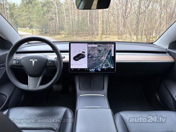 Pelēks Tesla Model 3 2020 Tallina, ar dzinēja tilpumu 0.00 L un nobraukumu 89 tūkst. km par 26899 €, foto 9 vietnē AUTOMOTO.COM.LV