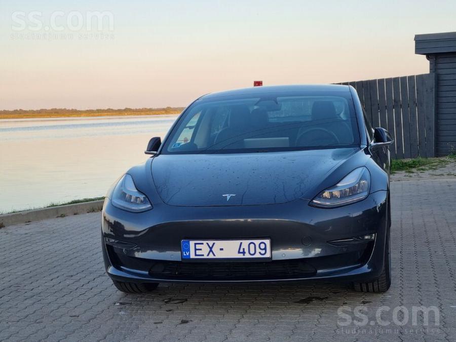 Grey Tesla Model 3 2020 in Liepaja, with an engine capacity of 0.00 L and mileage of 58 thousand km for 26000 €, photo 9 on AUTOMOTO.COM.LV