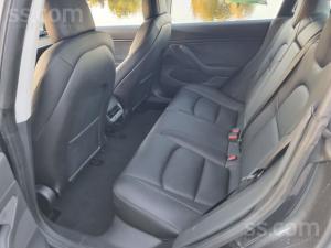 Grey Tesla Model 3 2020 in Liepaja, with an engine capacity of 0.00 L and mileage of 58 thousand km for 26000 €, photo 10 on AUTOMOTO.COM.LV