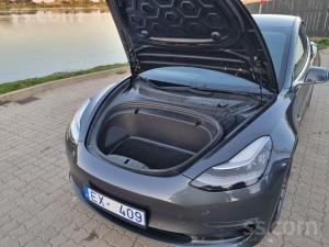 Grey Tesla Model 3 2020 in Liepaja, with an engine capacity of 0.00 L and mileage of 58 thousand km for 26000 €, photo 14 on AUTOMOTO.COM.LV