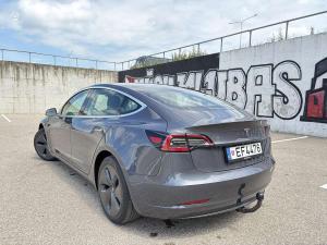 Pelēks Tesla Model 3 2020 Viļņa, ar dzinēja tilpumu 0.00 L un nobraukumu 200 tūkst. km par 17900 €, foto 5 vietnē AUTOMOTO.COM.LV