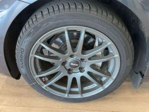 Grey Tesla Model 3 2020 in Vilnius, with an engine capacity of 0.00 L and mileage of 241 thousand km for 17999 €, photo 5 on AUTOMOTO.COM.LV