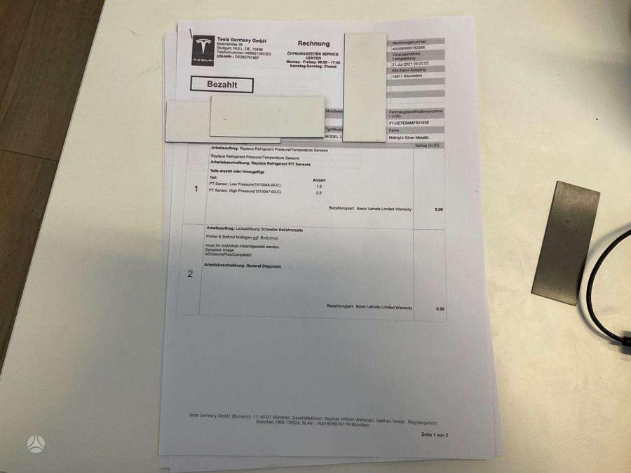 Grey Tesla Model 3 2020 in Vilnius, with an engine capacity of 0.00 L and mileage of 241 thousand km for 17999 €, photo 24 on AUTOMOTO.COM.LV