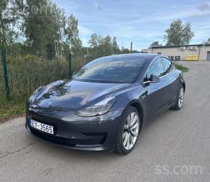 Серый Тесла Модель 3 2020 в Огре, объемом двигателя 0.00 л и пробегом 99 тыс. км за 24500 €, фото 1 на AUTOMOTO.COM.LV