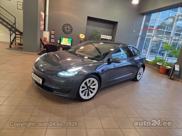 Pelēks Tesla Model 3 2021 Tartu, ar dzinēja tilpumu 0.00 L un nobraukumu 154 tūkst. km par 25990 €, foto 1 vietnē AUTOMOTO.COM.LV