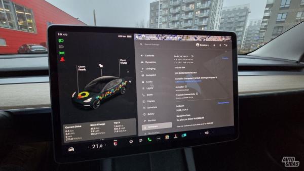 Pelēks Tesla Model 3 2021 Viļņa, ar dzinēja tilpumu 0.00 L un nobraukumu 135 tūkst. km par 22000 €, foto 9 vietnē AUTOMOTO.COM.LV