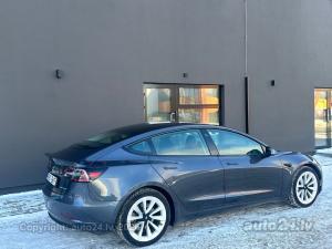 Grey Tesla Model 3 2021 in Tallinn, with an engine capacity of 0.00 L and mileage of 165 thousand km for 22800 €, photo 3 on AUTOMOTO.COM.LV