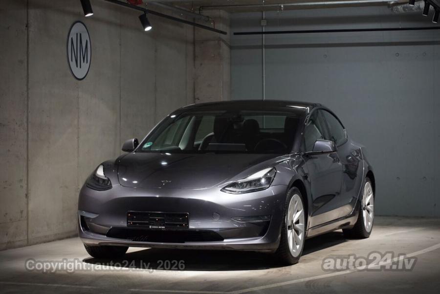 Pelēks Tesla Model 3 2021 Tallina, ar dzinēja tilpumu 0.00 L un nobraukumu 32 tūkst. km par 29990 €, foto 3 vietnē AUTOMOTO.COM.LV